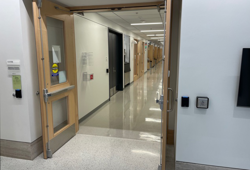 Automatic doors installed in Undergraduate Teaching Lab – MIT ...